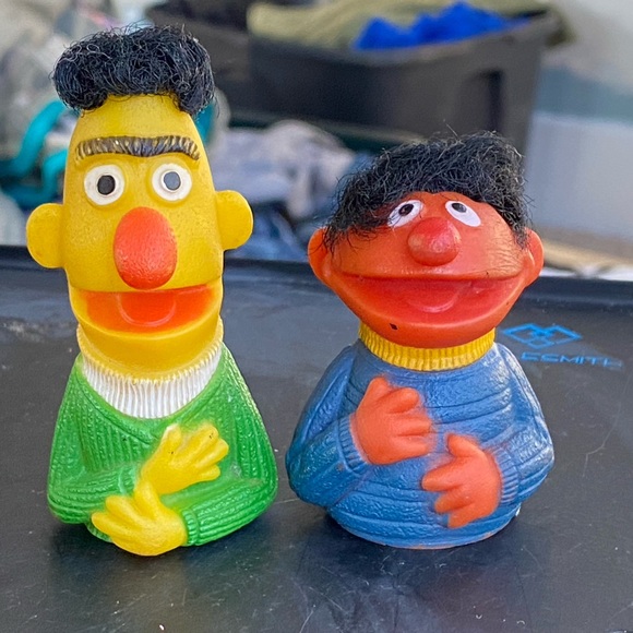Toys | 2 Vintage 7s Sesame Street Bert Ernie W Hair Muppets Finger ...